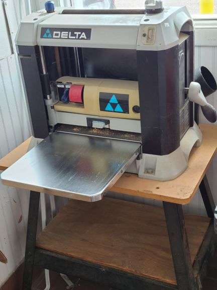 Delta Planer, Table - Prime Time Auctions, Inc.