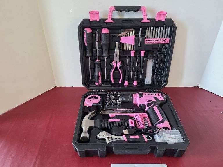 Deko Pink Tool Set - Prime Time Auctions, Inc.