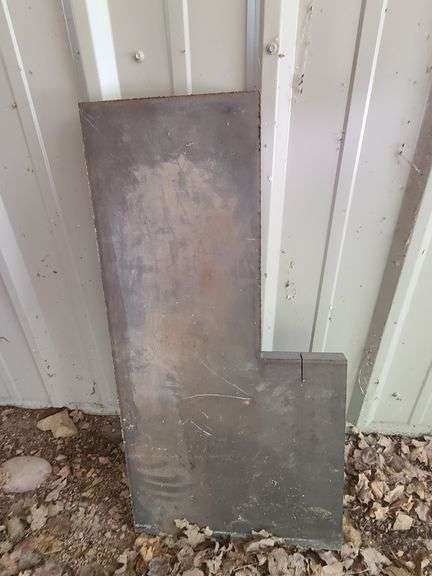 Metal Chunk 1" Thick - Prime Time Auctions, Inc.