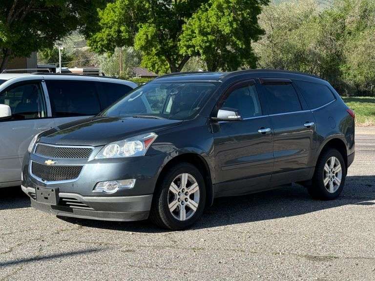2010 Chevrolet Traverse LT* - Prime Time Auctions, Inc.