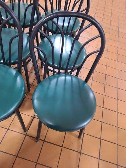 12) Restaurant Style Chairs - Prime Time Auctions, Inc.