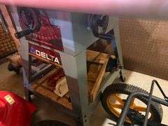 Delta 10" Professional Table Saw - Prime Time Auctions, Inc.