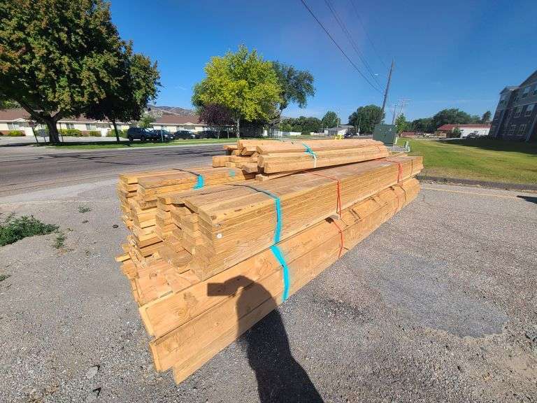 Bundle of Lumber - Prime Time Auctions, Inc.