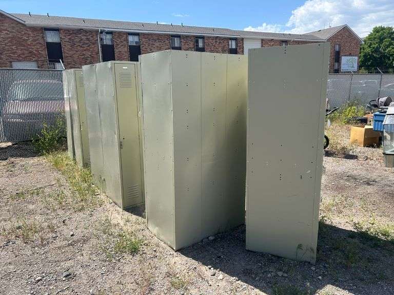 Storage Lockers - Prime Time Auctions, Inc.