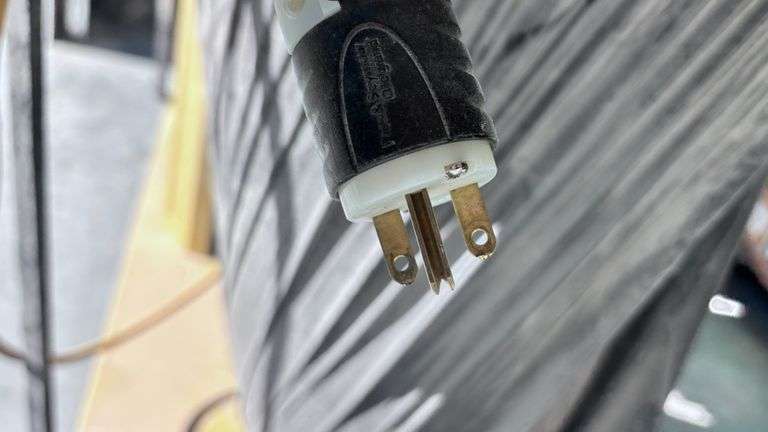 Powermatic Dust Collector with Dust Dog Filters - Prime Time Auctions, Inc.