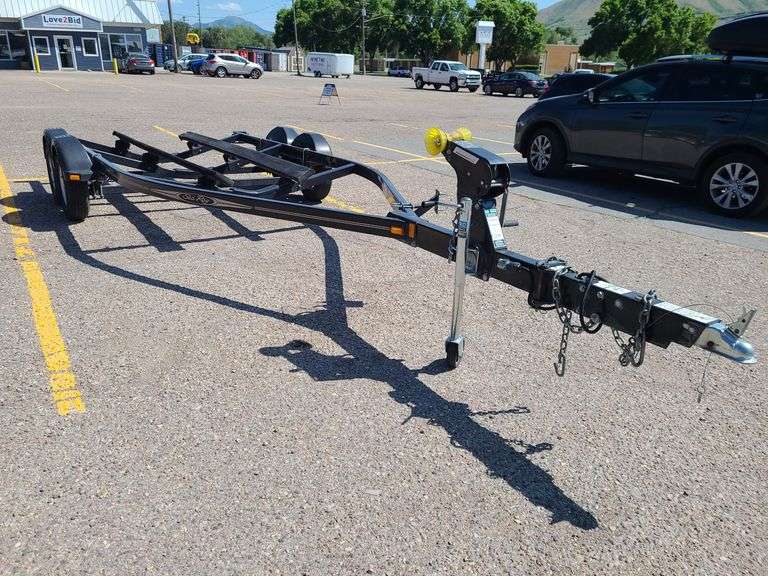 2005 Sea Ray Boat Trailer, 19'-23' Boats* - Prime Time Auctions, Inc.