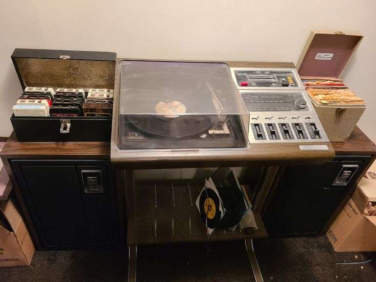 Zenith Allegro "The Wedge" Stereo System - Prime Time Auctions, Inc.