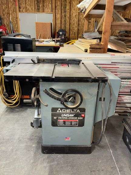 Delta Unisaw 10" Tilting Arbor Saw - Prime Time Auctions, Inc.