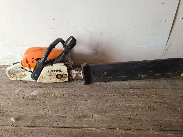 Stihl Chainsaw - Prime Time Auctions, Inc.