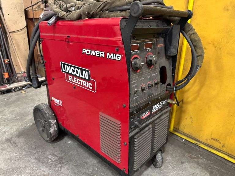 Lincoln Electric 225 XT Power Mig Welder - Prime Time Auctions, Inc.