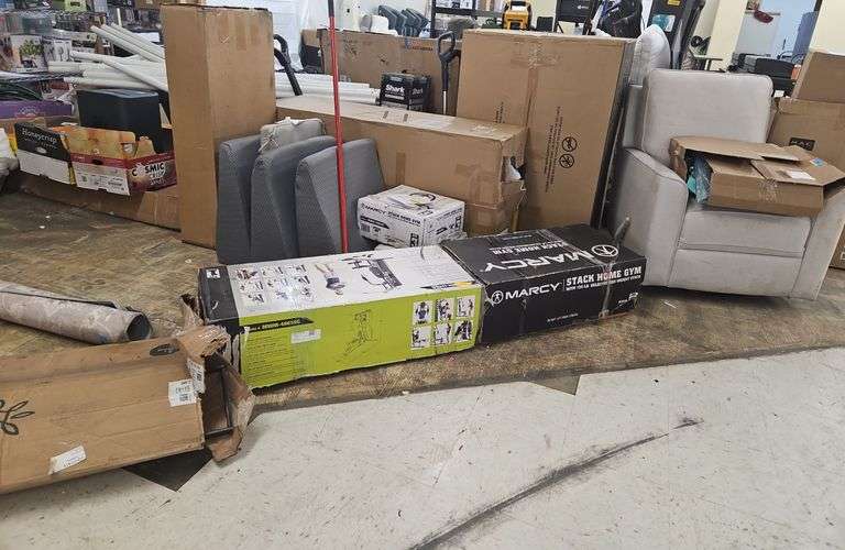 * Collection of Damaged Items - Prime Time Auctions, Inc.