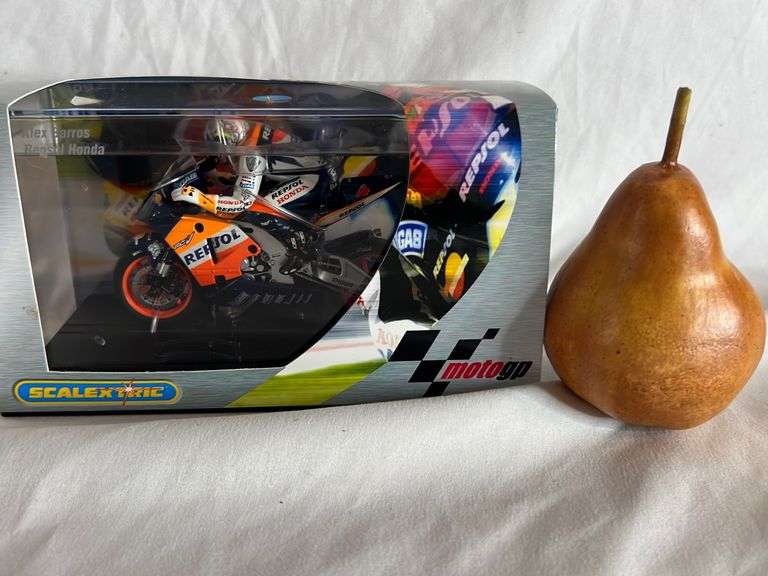 Scalextric, Moto gp slot motorcycle - Colorado Premier Realty & Auction ...