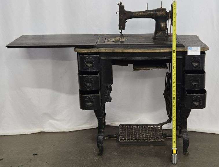 White Family Rotary Sewing Machine And Table - Colorado Premier Realty ...