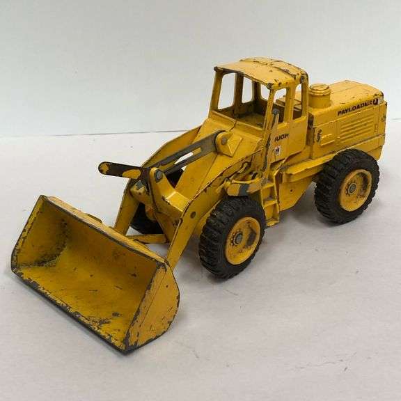 IH Payloader - Needs Restored - Creamer Auction