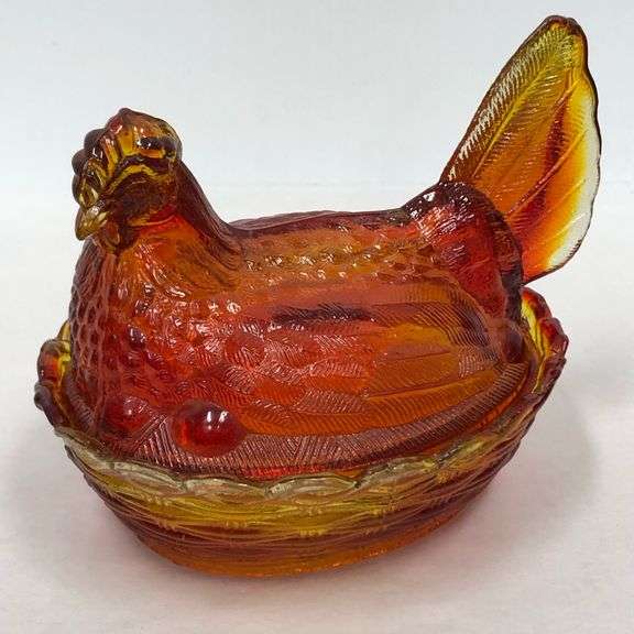 Red Variegated Glass Hen Covered Dish - Creamer Auction