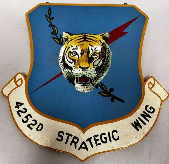 Wooden Strategic Wing Sign - Creamer Auction