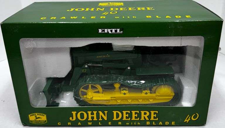 John Deere 40 Crawler with Blade - Creamer Auction