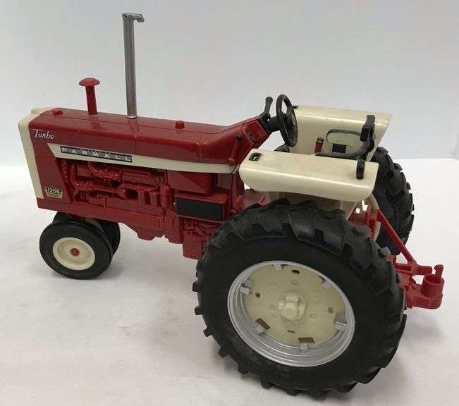 International Farmall 1206 Diesel Tractor - Plastic Tractor - Creamer ...