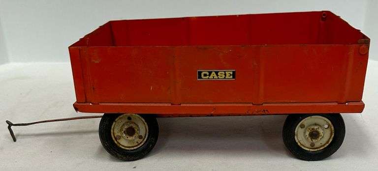 Case Barge Wagon - Creamer Auction