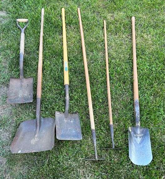 Group Of Garden Yard Hand Tools - Creamer Auction