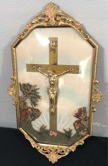 Vintage Crucifix Picture - Creamer Auction