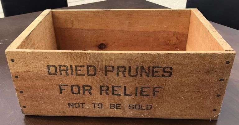 Wooden Dried Prunes Box - Creamer Auction