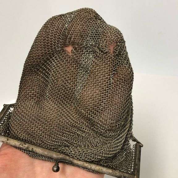 Very Old Chainmail Purse - Creamer Auction