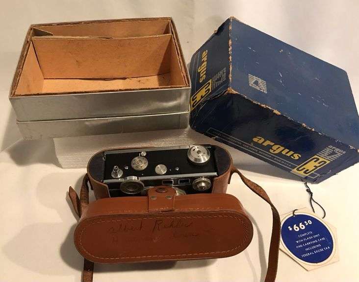 Vintage Argus C3 - Camera - Creamer Auction