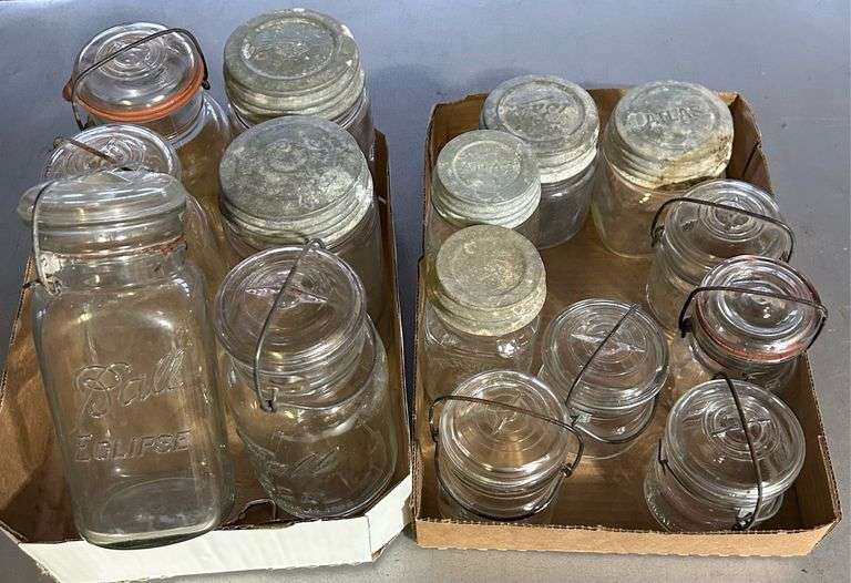 Assorted Fruit Jars - Creamer Auction