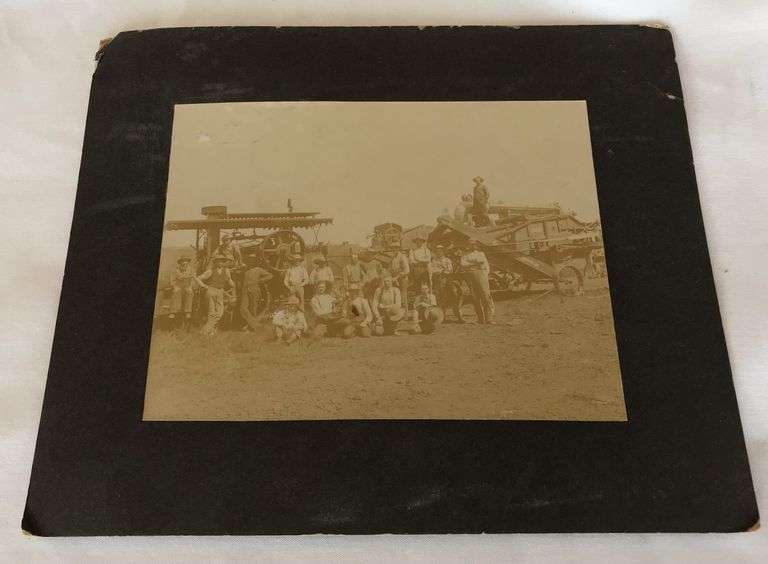 Early Threshing Machine Crew - Cabinet Photo - Creamer Auction