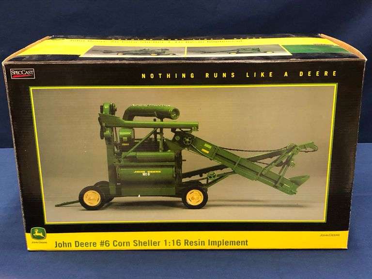 John Deere #6 Corn Sheller - Spec Cast 1/16 - Creamer Auction