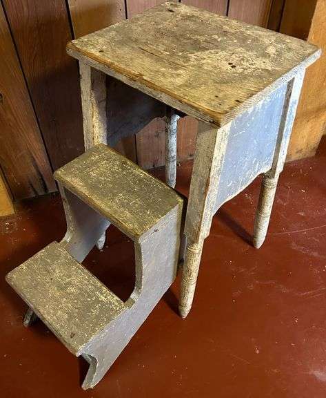 Primitive Wooden Step Stool - with Fold Up Step - Creamer Auction