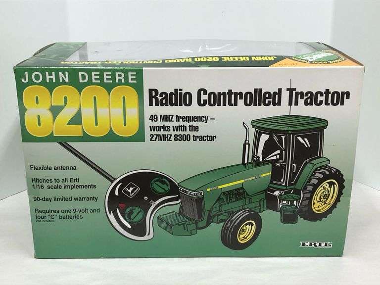 John Deere 8200 RC Tractor - Creamer Auction