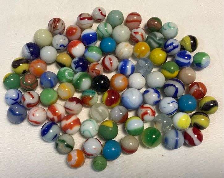Assortment of Marbles - Creamer Auction