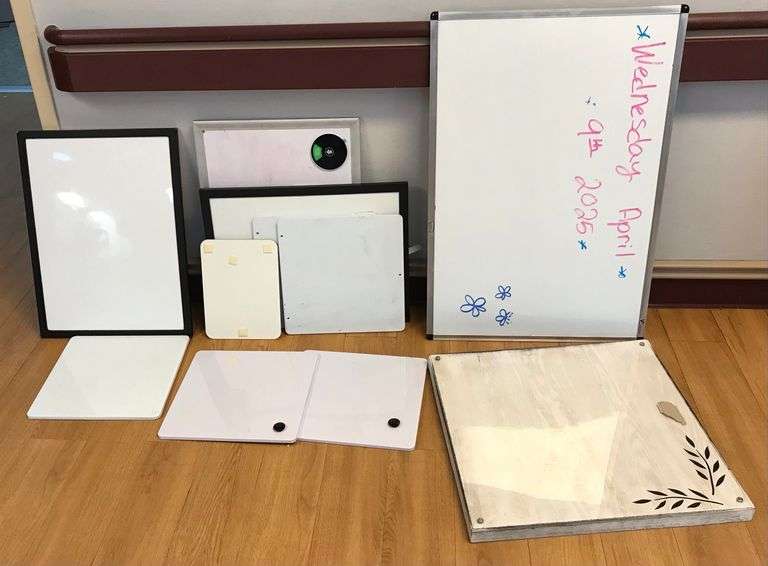Assorted Wipe Boards - Creamer Auction