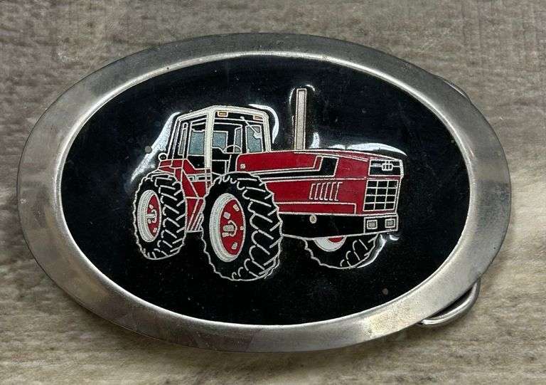 International 4 Wheel Drive 2 + 2 - Belt Buckle - Creamer Auction