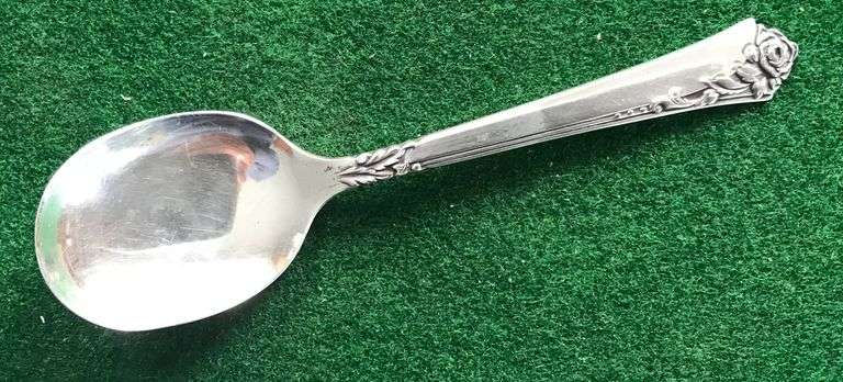 VINTAGE STERLING SILVER SPOON - Creamer Auction