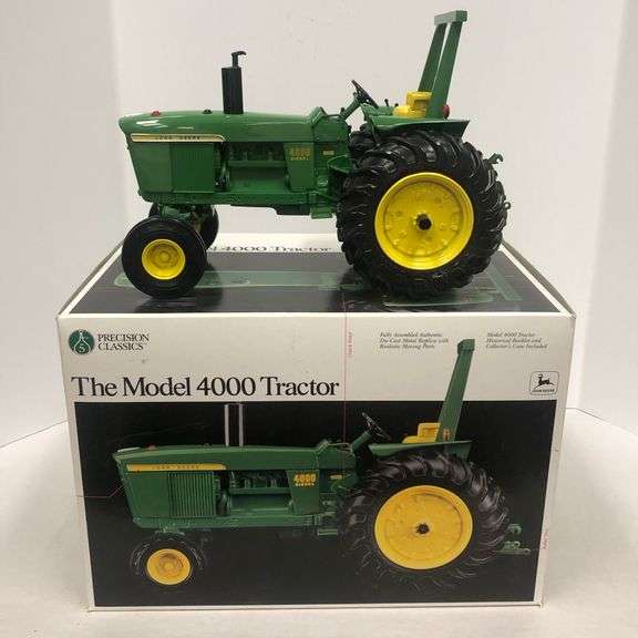 John Deere Model 4000 Tractor - ERTL Precision Classics - Creamer Auction