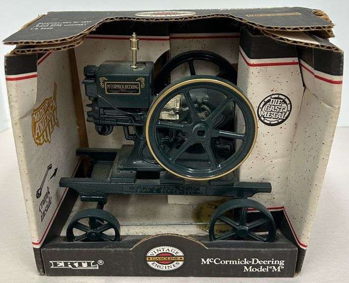 ERTL 1/6 Scale - McCormick Deering Model M Engine - Creamer Auction