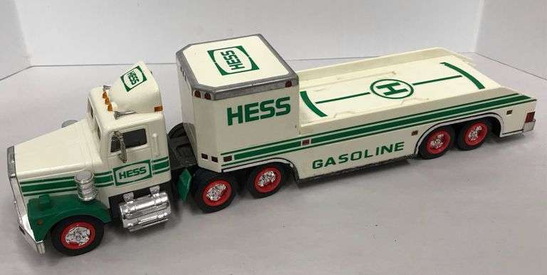 Hess Gasoline - Truck & Trailer - Creamer Auction