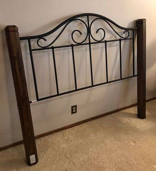 63 Inch Wide Head Board - Creamer Auction