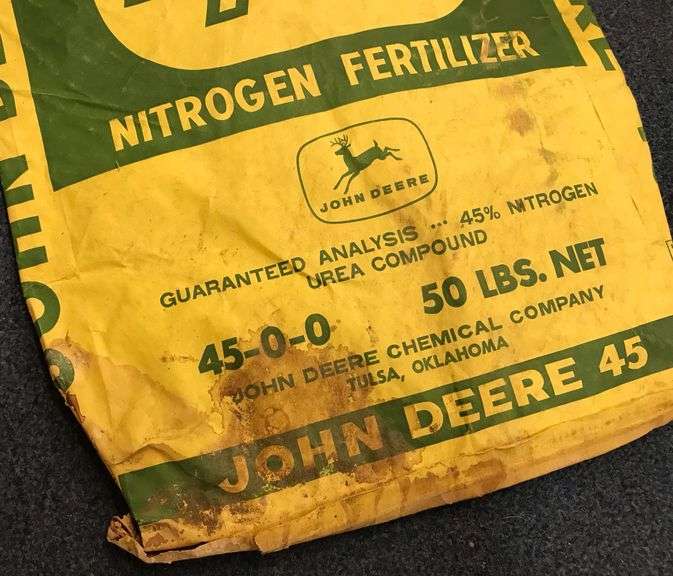 John Deere 45 Nitrogen Fertilizer Paper Sack - Creamer Auction