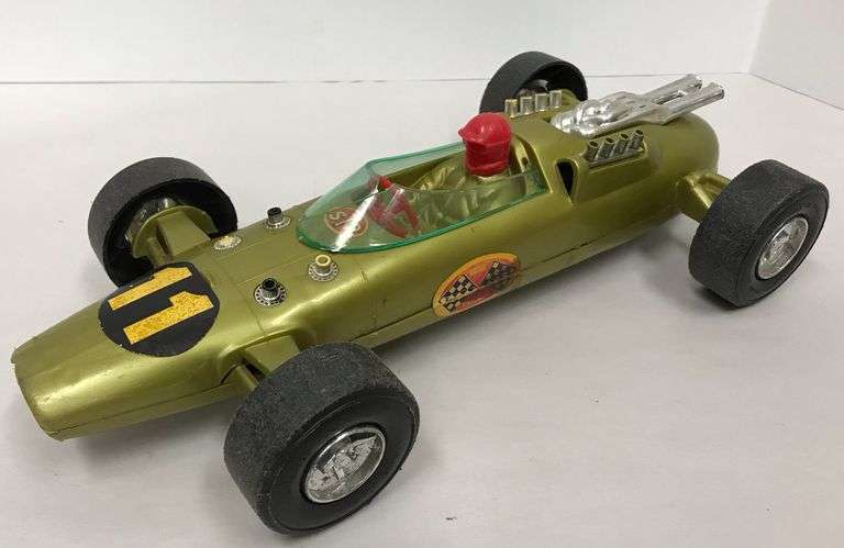 Aurora Processed Plastic Co. - STP Indy Race Car - Creamer Auction