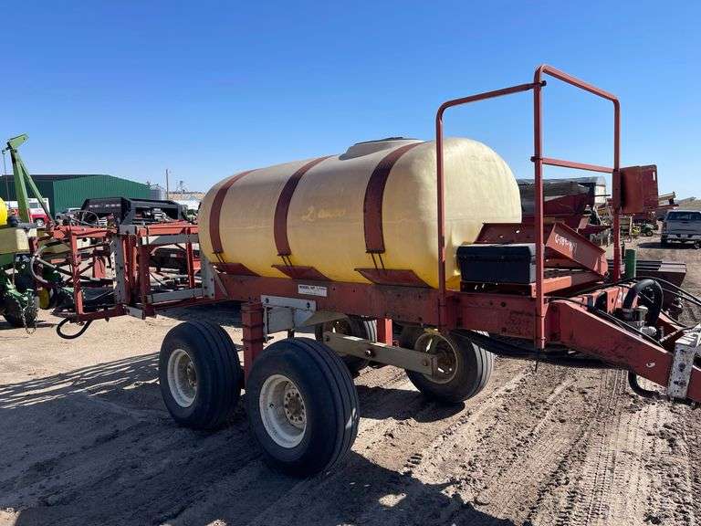 Demco 500 Gallon Field Sprayer Model HP - Creamer Auction