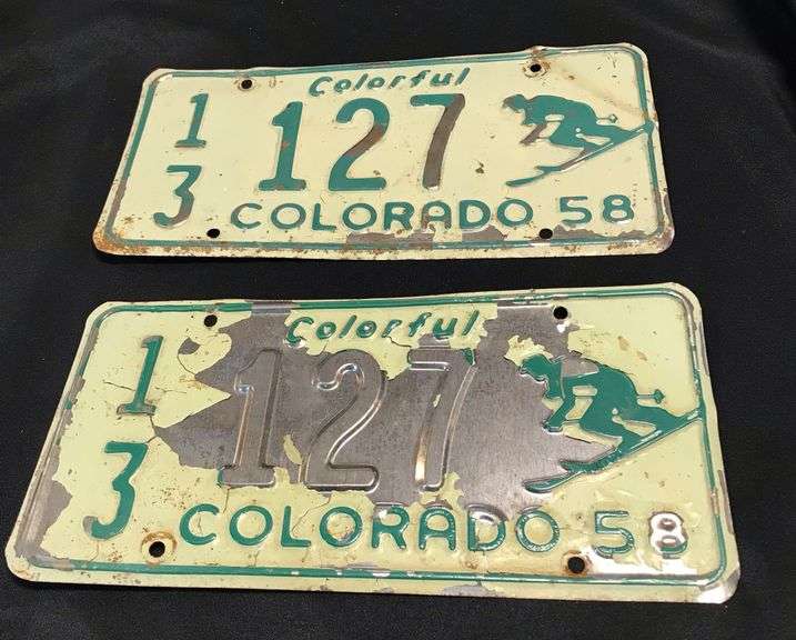 Match Pair of Vintage Colorful Colorado License Plates - Creamer Auction