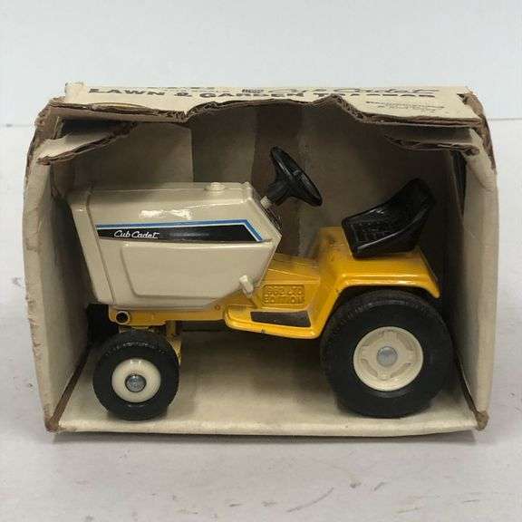 Cub Cadet Lawn & Garden Tractor - 1982 Edition - Creamer Auction