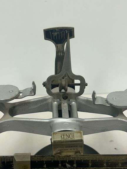 Cenco Scientific Balance Scale - Creamer Auction