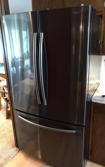 Samsung RF260 Refrigerator w/ Bottom Drawer Freezer - Creamer Auction