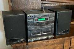 Zenith Digital Stereo System - Creamer Auction