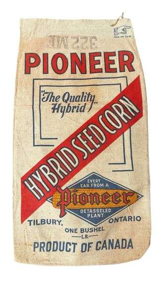 Pioneer Hybrids Seed Corn "Product of Canada" - Advertising Cloth Seed ...
